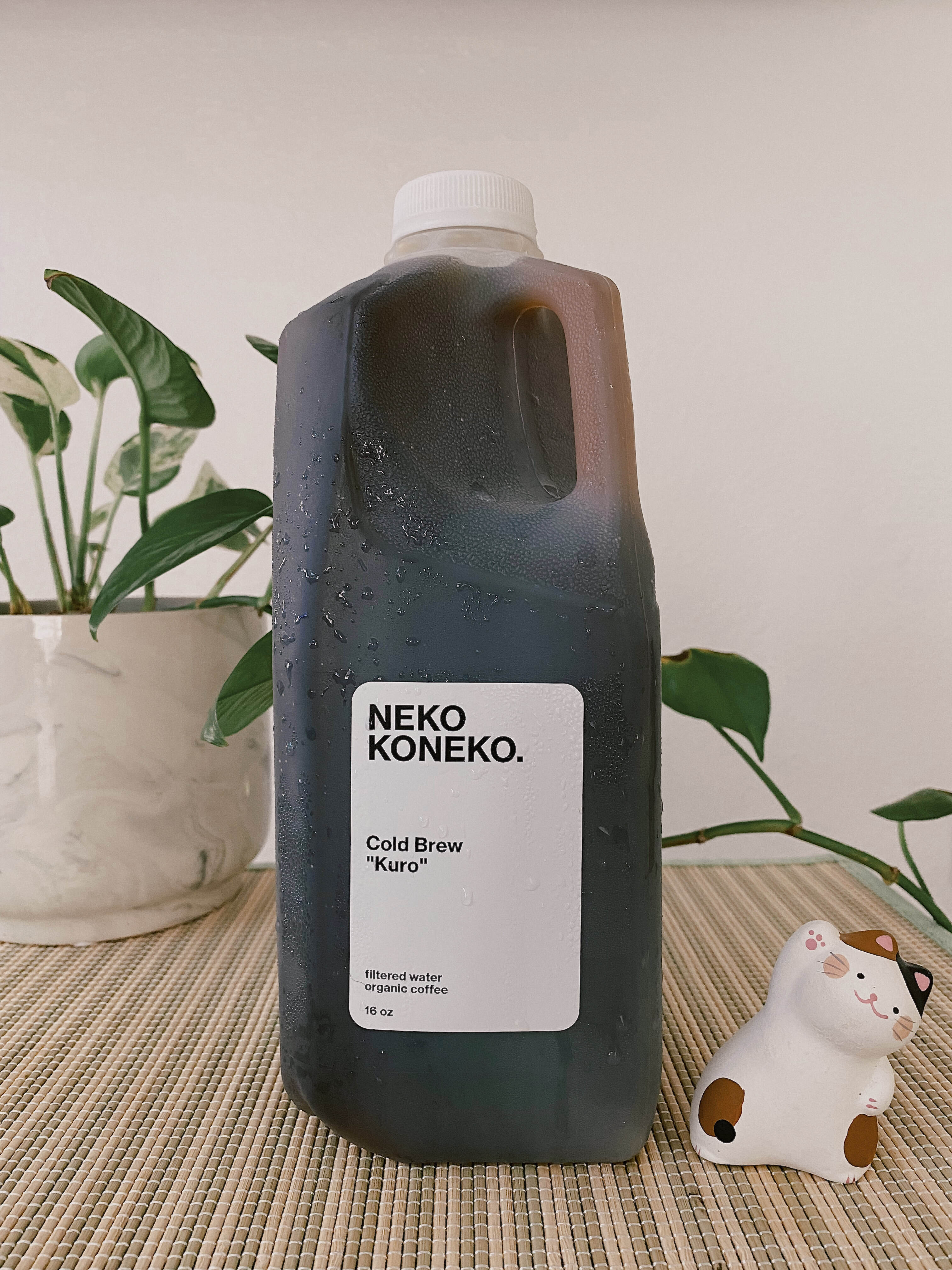 * Kuro Cold Brew [64 oz. JUG] | Neko Koneko Cafe